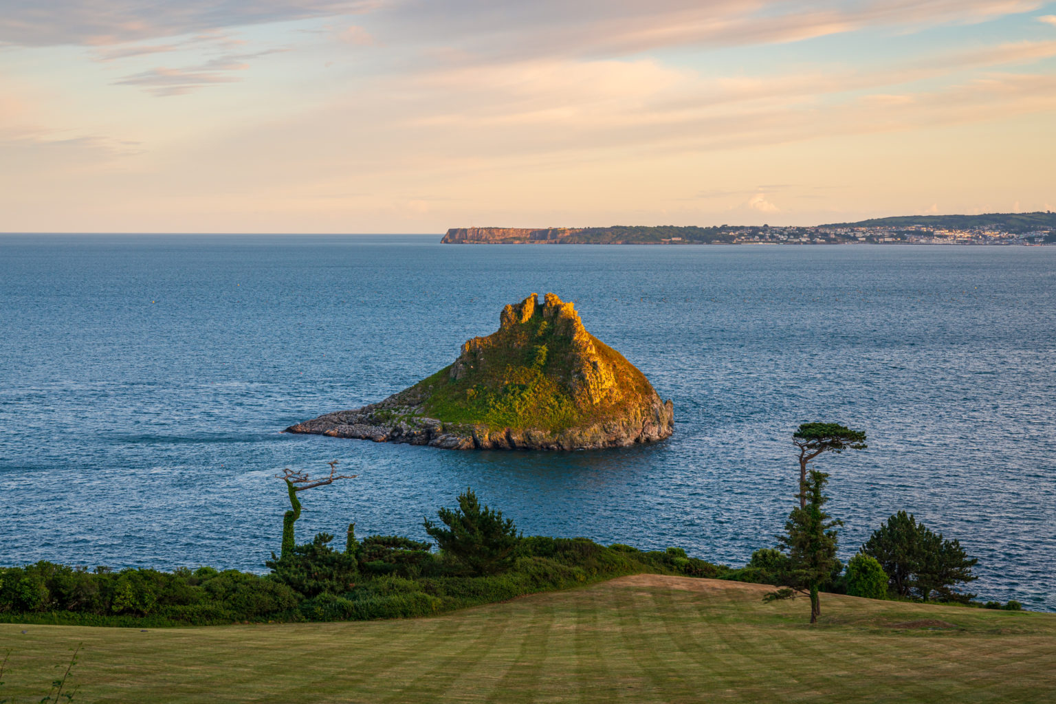 A Couchsurfer’s guide to… Torbay – Couchsurfing Blog